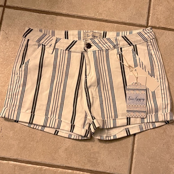 True Gypsy | Shorts | True Gypsy Shorts | Poshmark